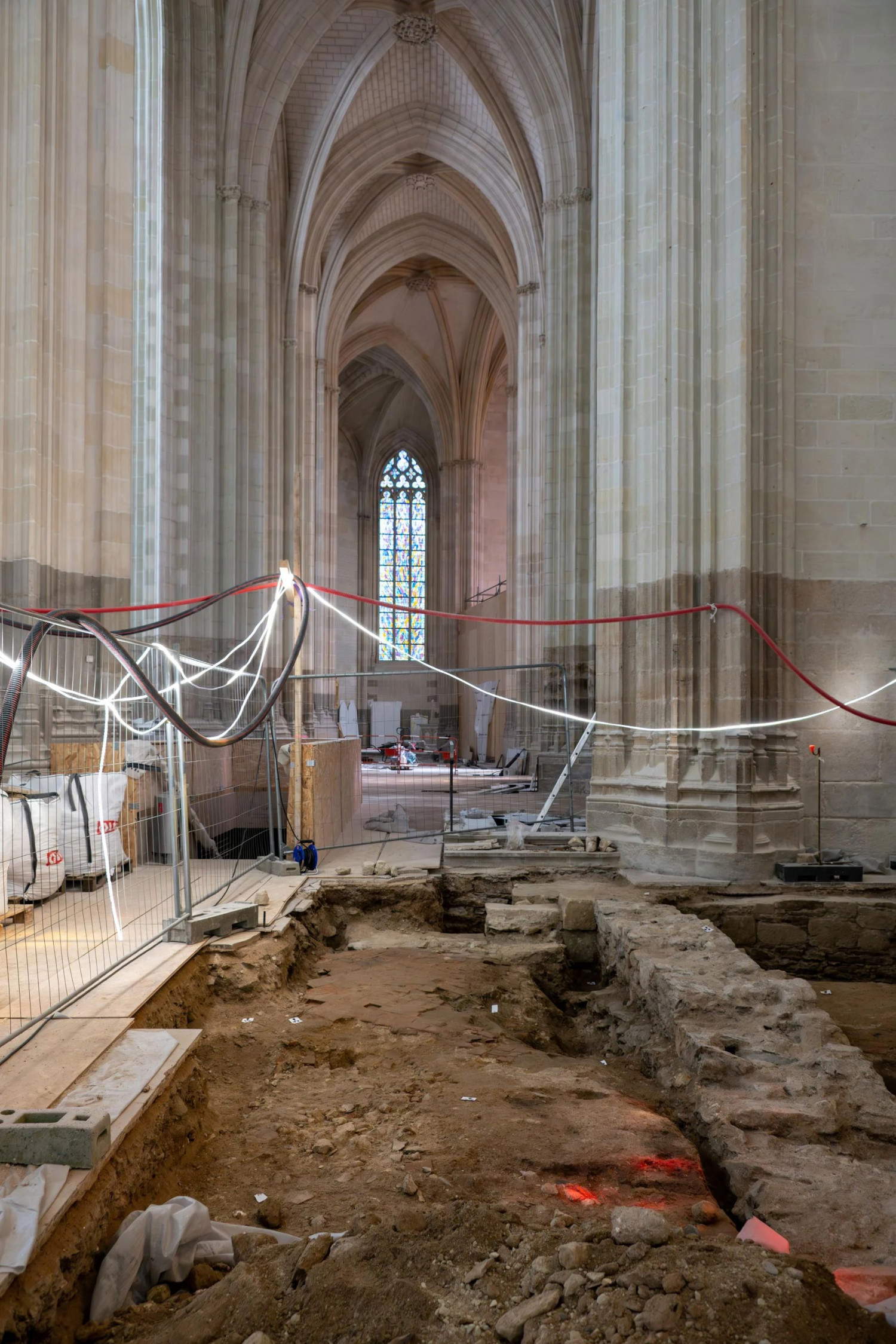 Nantes Cathedral reveals interesting discoveries about ancient ...